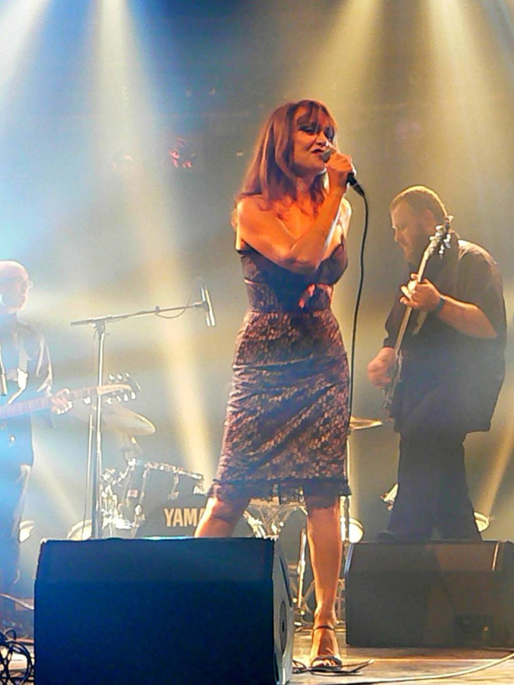 Site de fan de la chanteuse Marie France - MARIE FRANCE live a ...