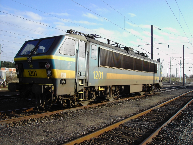 SNCB SERIE 12 en FRANCE