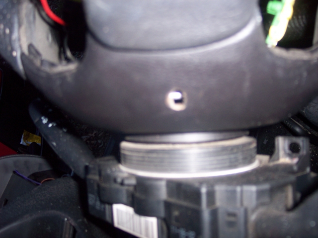 [TUTO] démonté un volant avec airbag de 206 (modéle après 2002)
