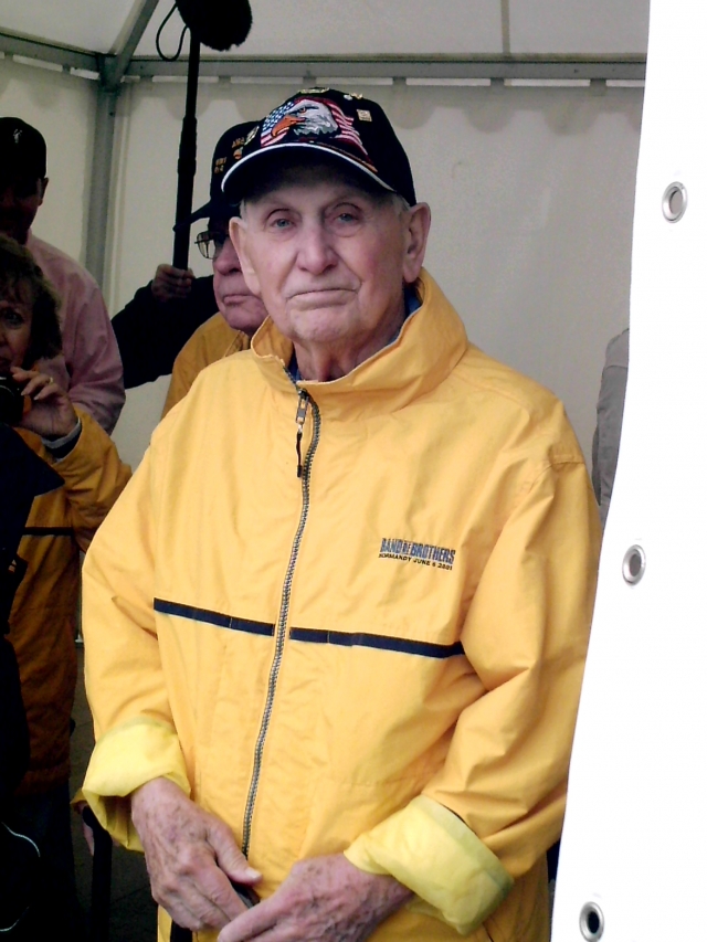 photos veterans de la easy ce 6 juin 2009 - Forum D-Day Overlord